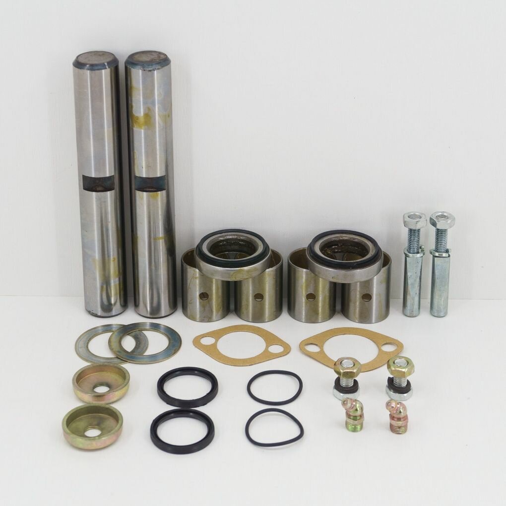 Шкворни NISSAN ATLAS до 2 тонн длина 172, диаметр 28, KING PIN KIT
