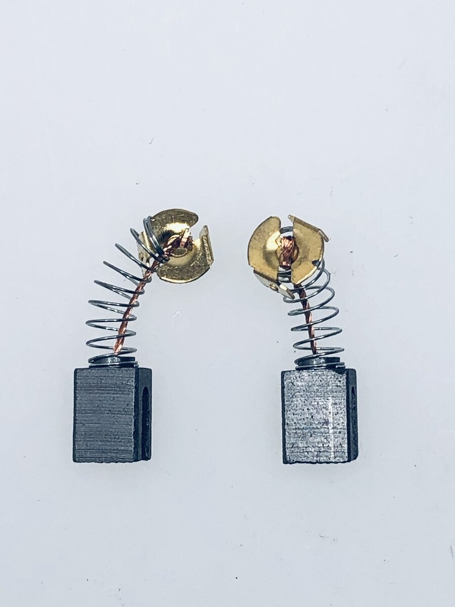 Щетки угольные для калибр МШУ 115/500 6х9х12 пружина пятак-уши (498) (2шт.) (010-0713) №634