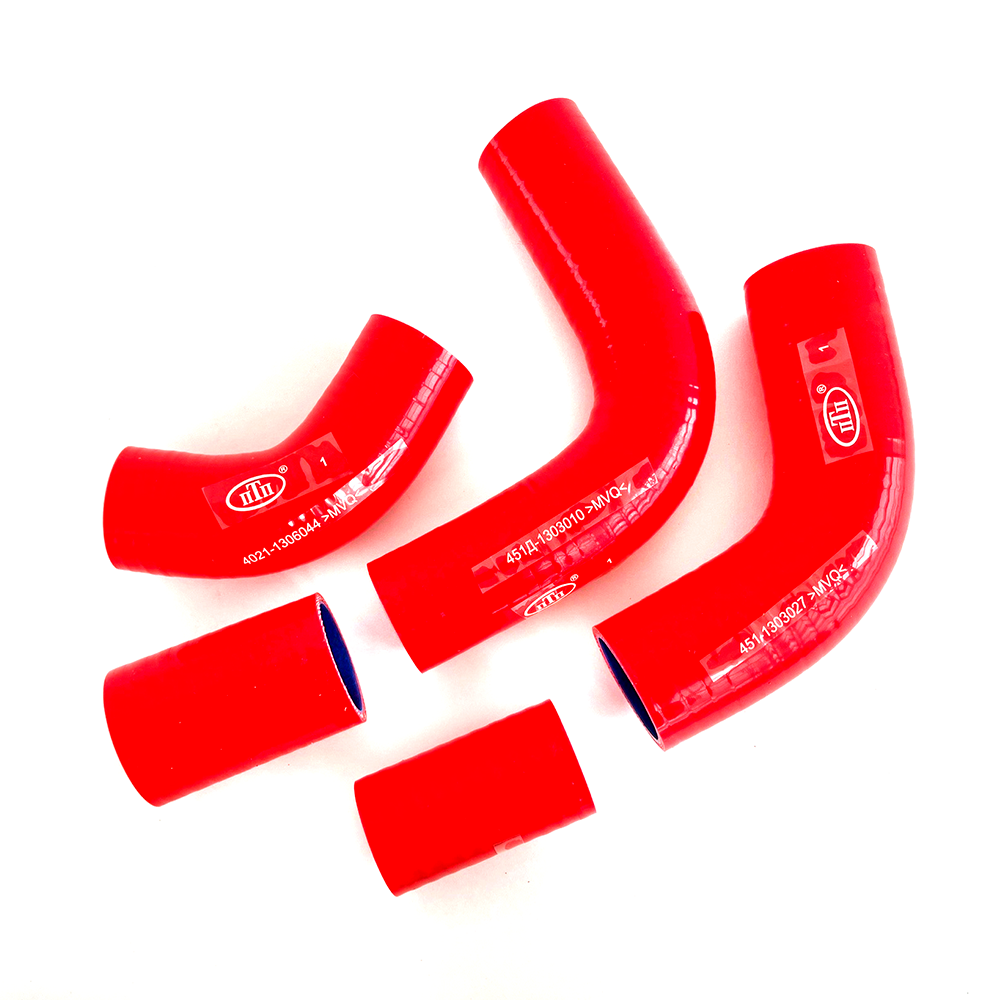 Патрубки радиатора силиконовые УАЗ 469, 452 Буханка двигатель УМЗ 4215 100 л/с красные (к-т 5 шт.)