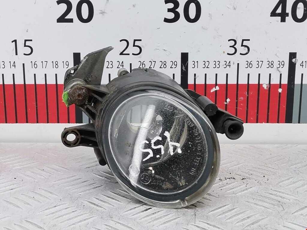 Фара противотуманная левая Audi A4 B6 8E0941699B арт. 2010171