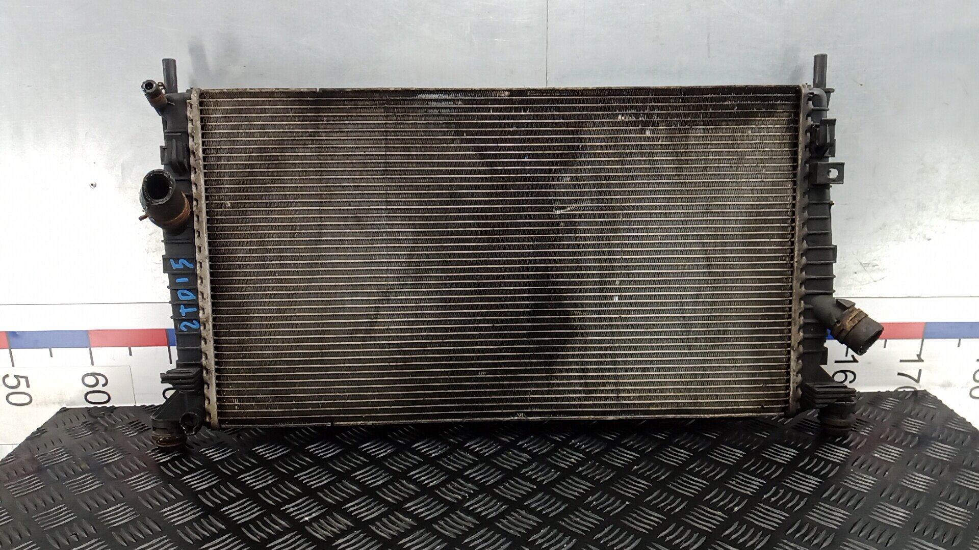 Радиатор системы охлаждения FORD FOCUS 2