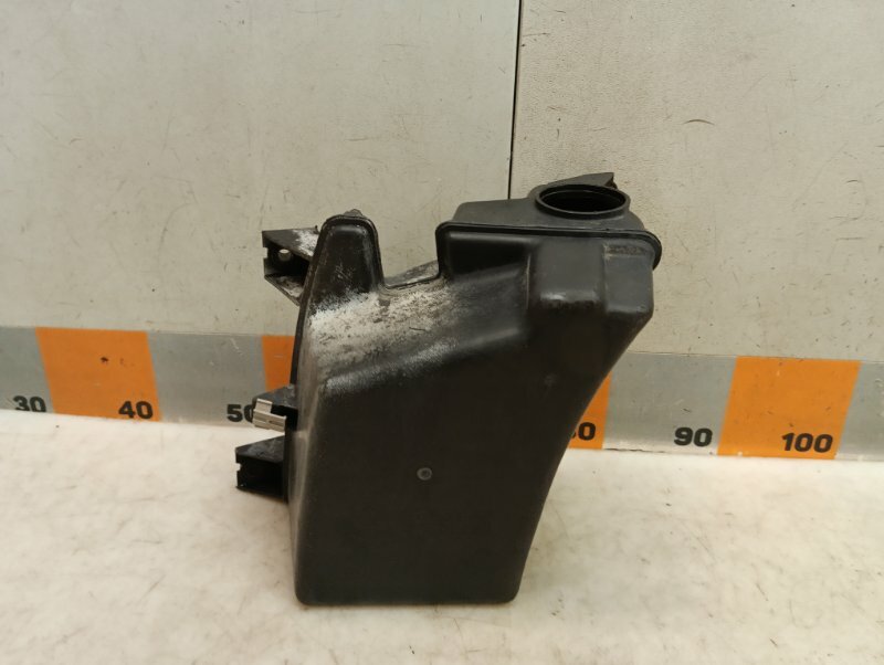 Б/У Резонатор воздушного фильтра Chevrolet Evanda 2005 V200 353716 GENERAL MOTORS арт. 96328727