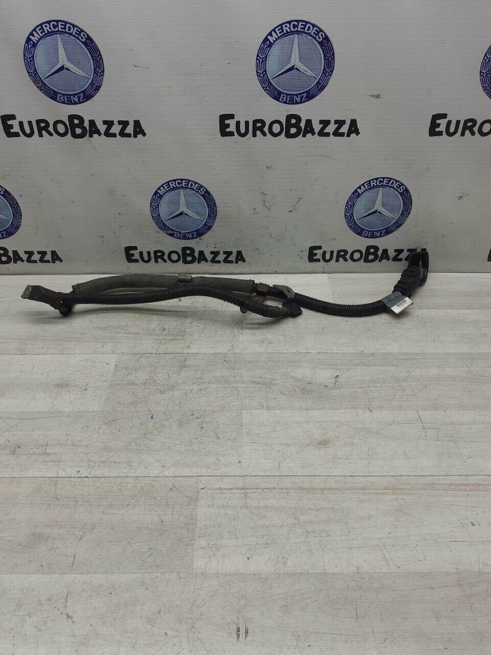 Силовой кабель стартера и генератора Mercedes W219 A2115401310