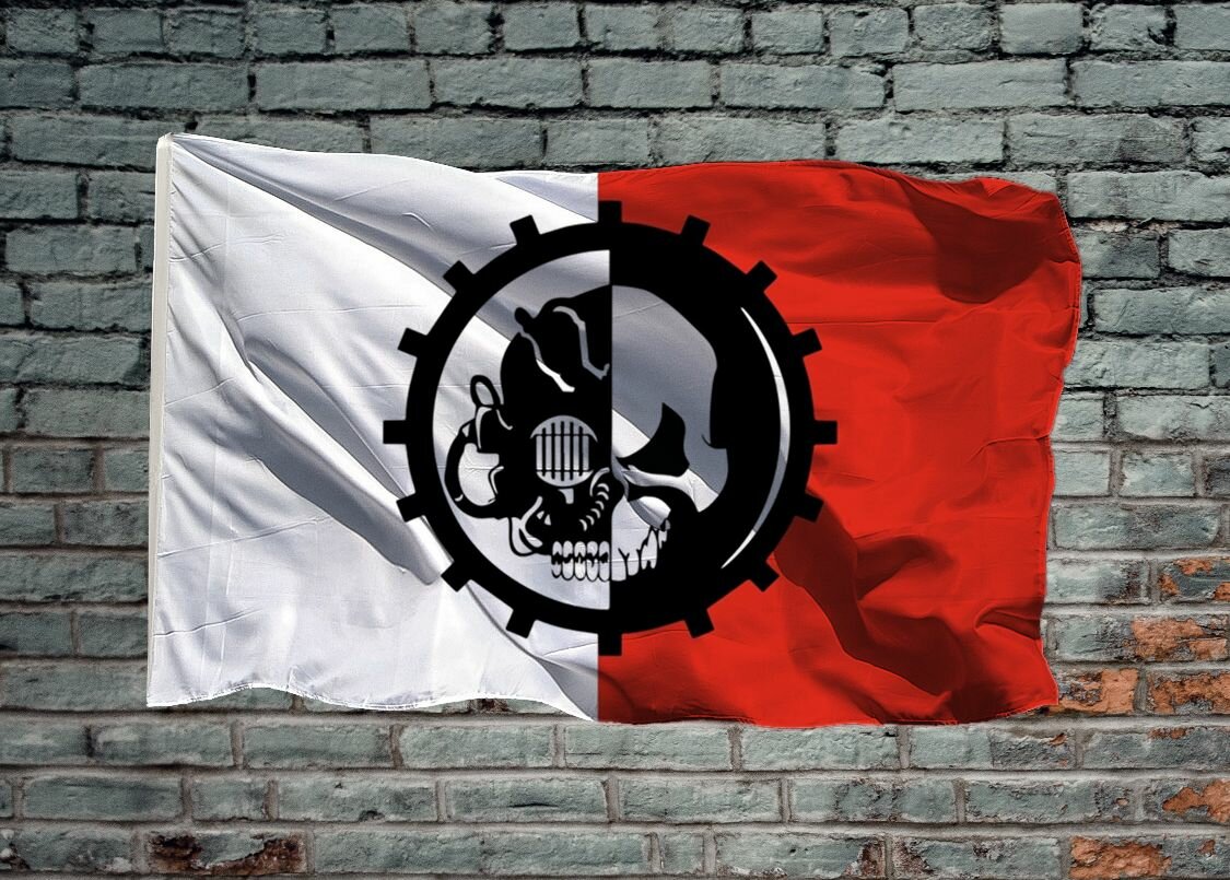 Флаг Адептус Механикус Вархаммер Warhammer 40000 на красном фоне, 70х105 см на шёлке для ручного древка