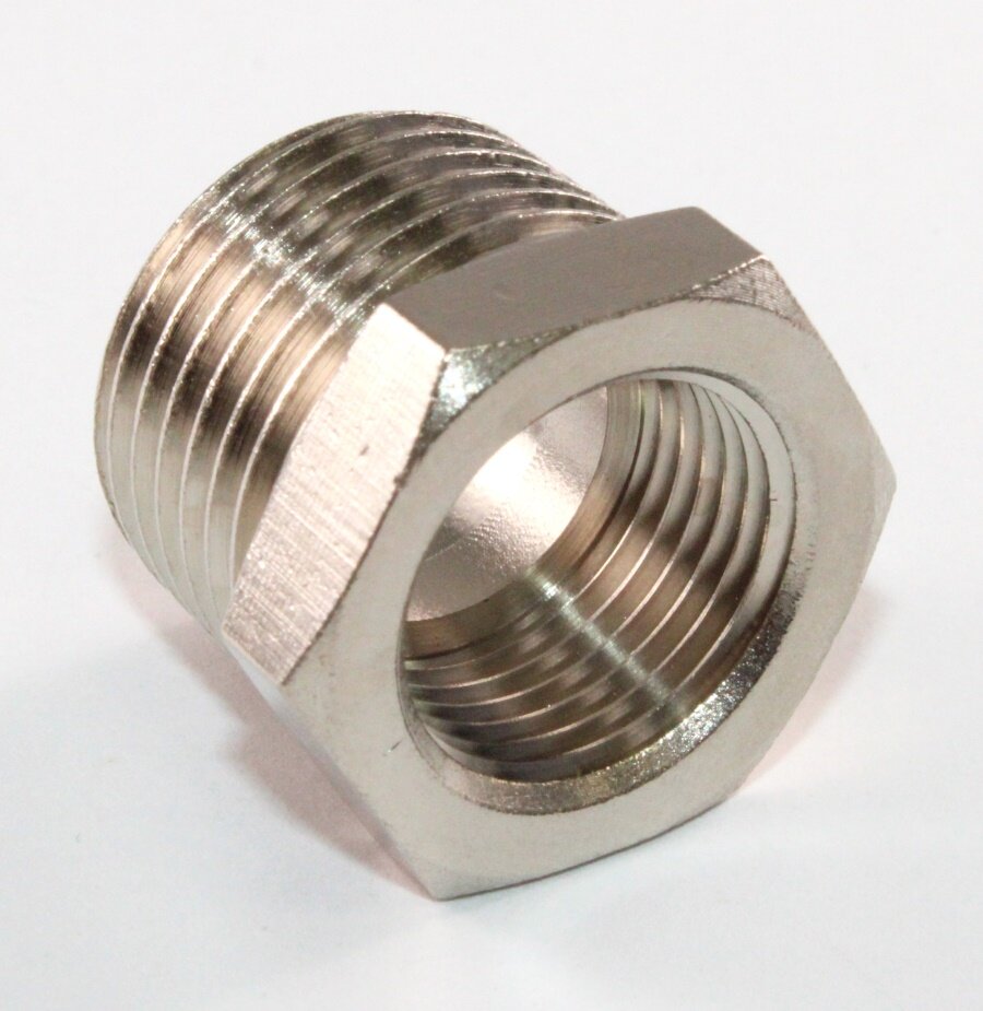 R2530 1/2-3/8, Фитинг футорка, Camozzi