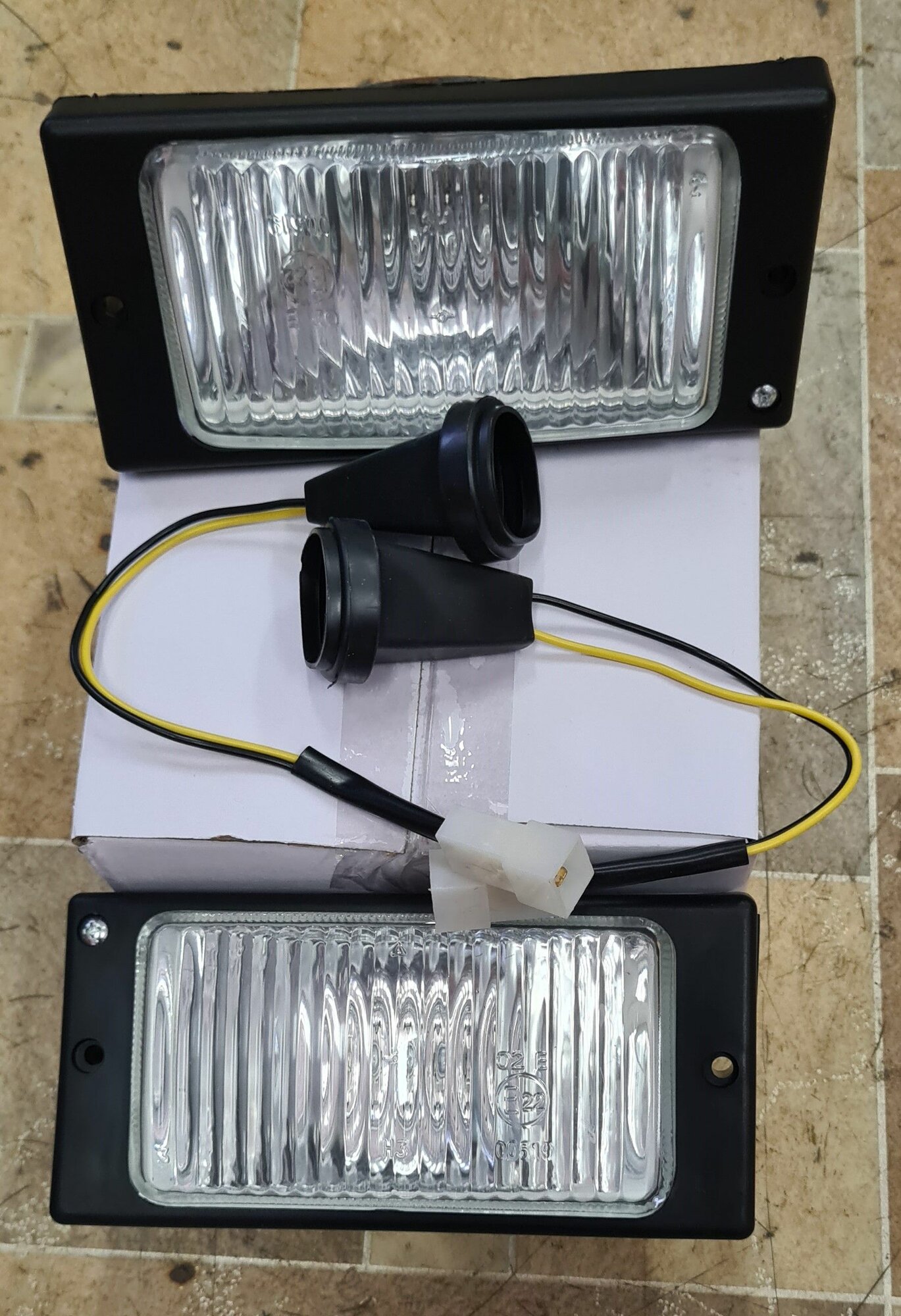 Фары противотуманные 2110-2112, 2123 с лампой Н3