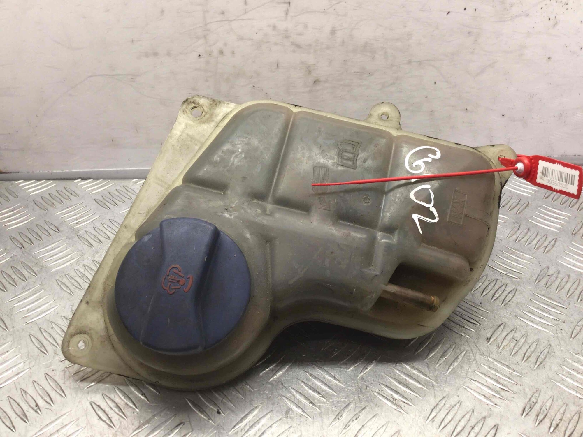 Б/У Бачок расширительный Audi A4 B5 (1994-1999) 1997 г.