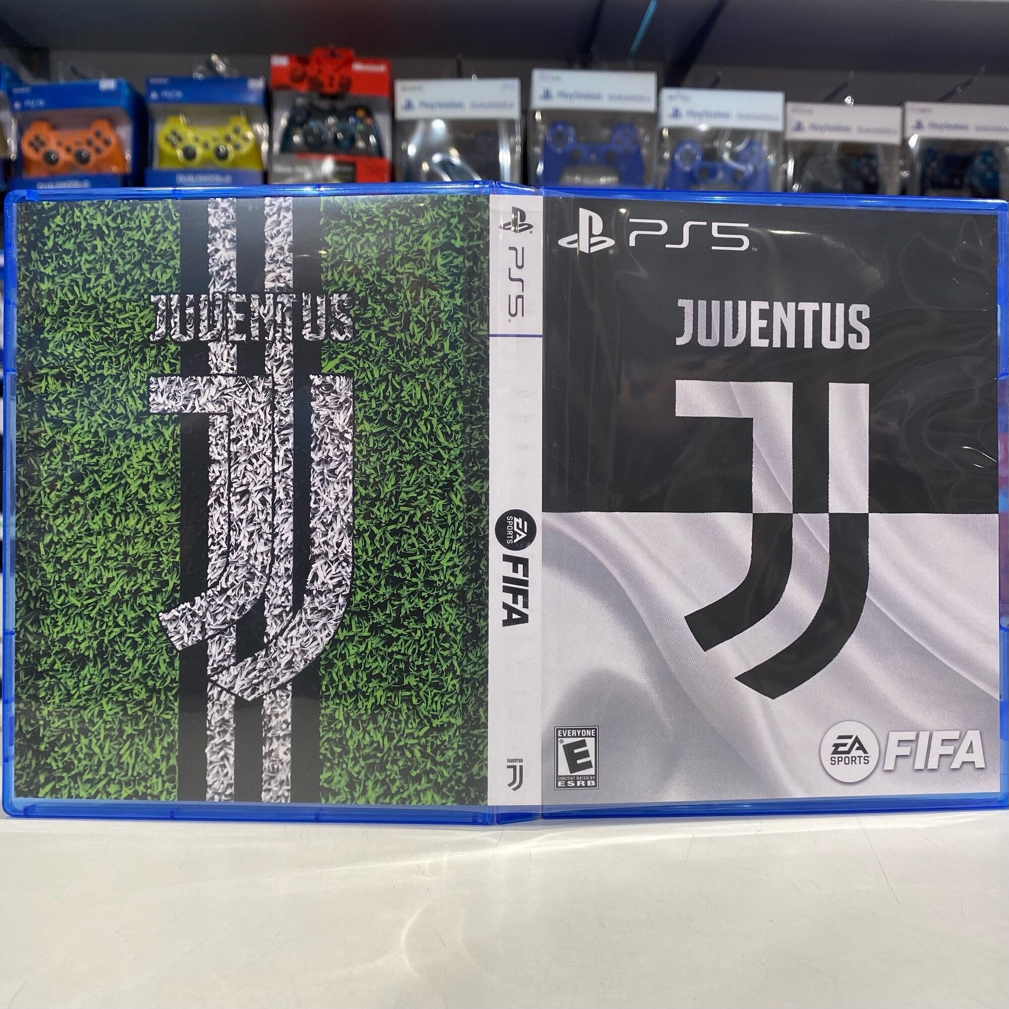 Эксклюзивная обложка PS5 для FIFA Juventus №1