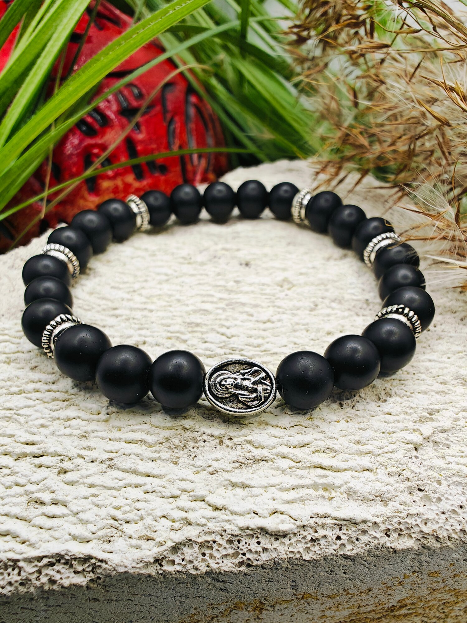 Браслет-нить, шунгит