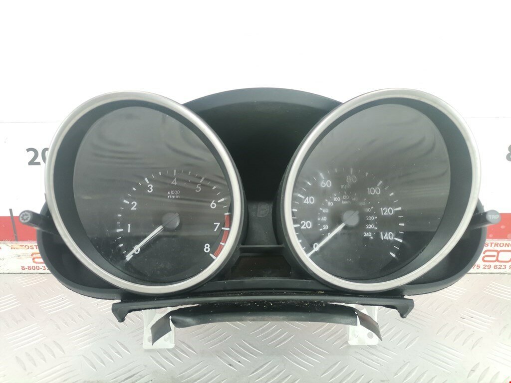 Панель приборная (щиток приборов) Mazda 5 CW CG6655471B арт. 1039369