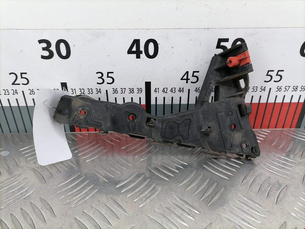 Кронштейн (крепление) крыла переднего правого Opel Astra H 24460284 арт. 1979018