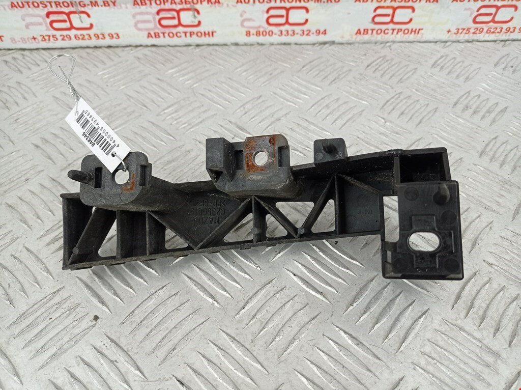 Кронштейн (крепление) переднего бампера правый Mazda 5 CR C23550151C арт. 848346