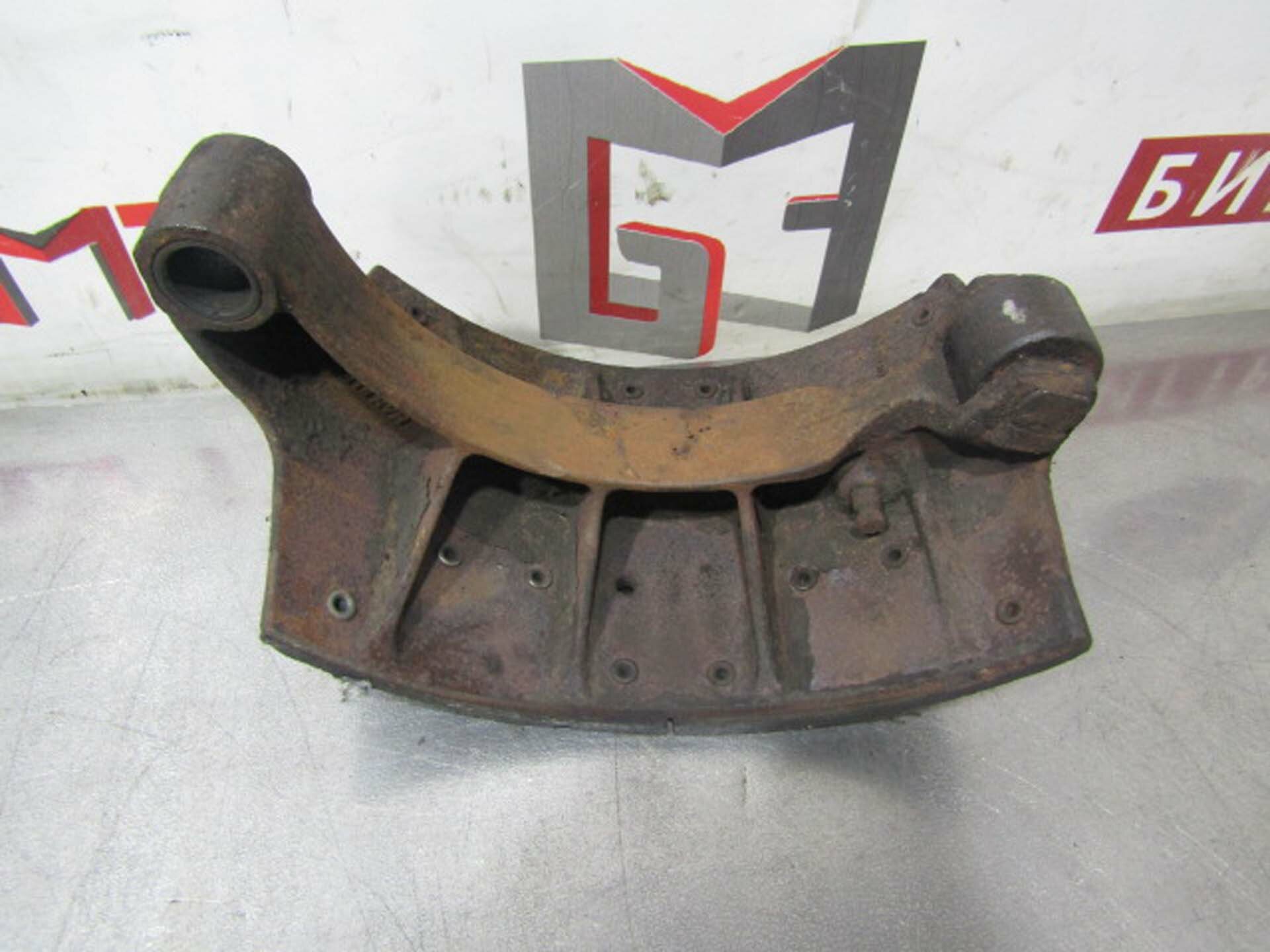 Колодка тормозная под барабанный тормоз задняя MAN TGA, TGS, TGX