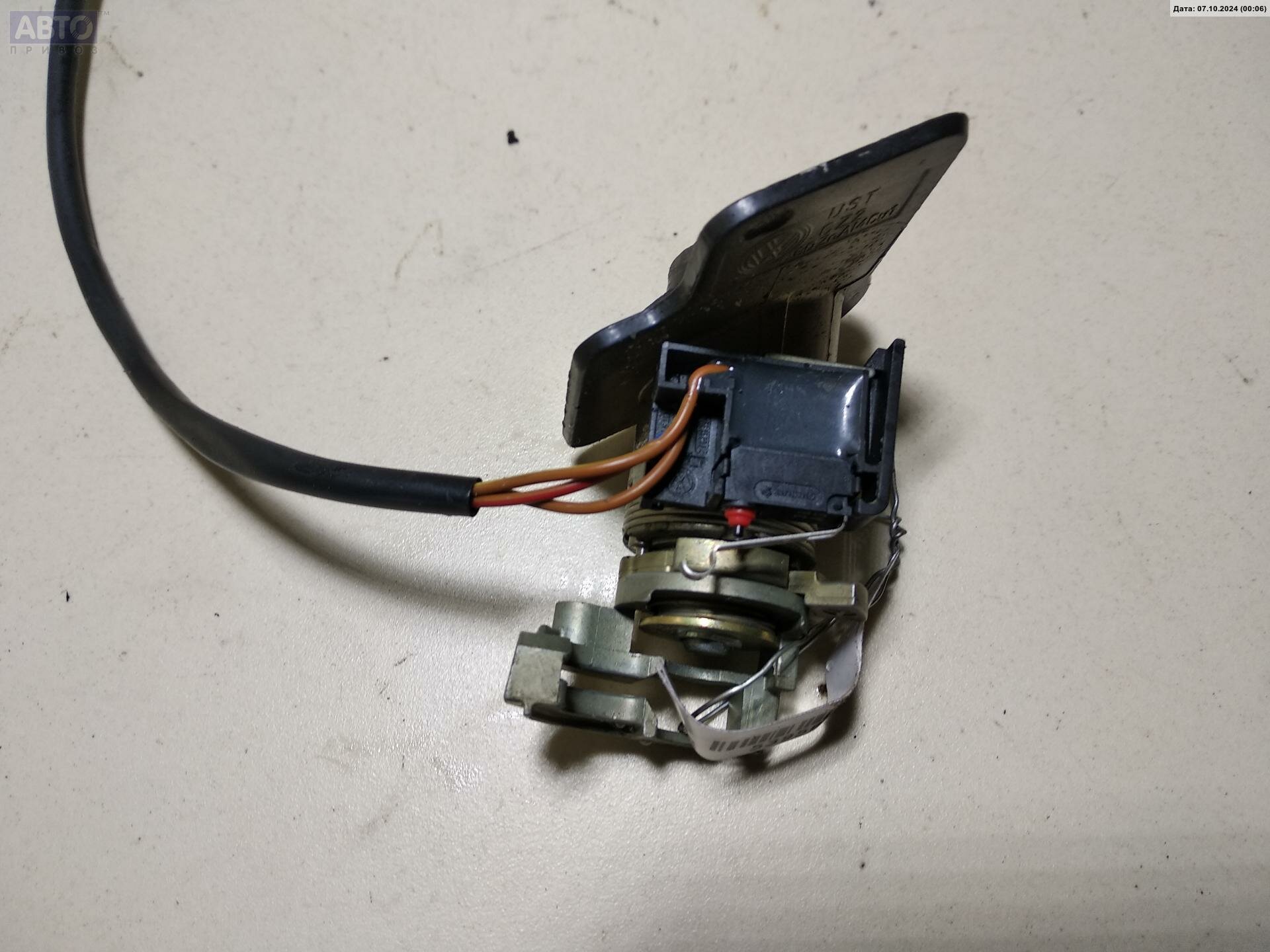 Личинка замка багажника Volkswagen Passat B5+ (GP)