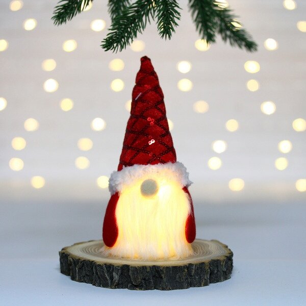 Сувенир новогодний Серпантин "Новогодний лесовичок" 7х15х5 см, цвет красный, с подсветкой