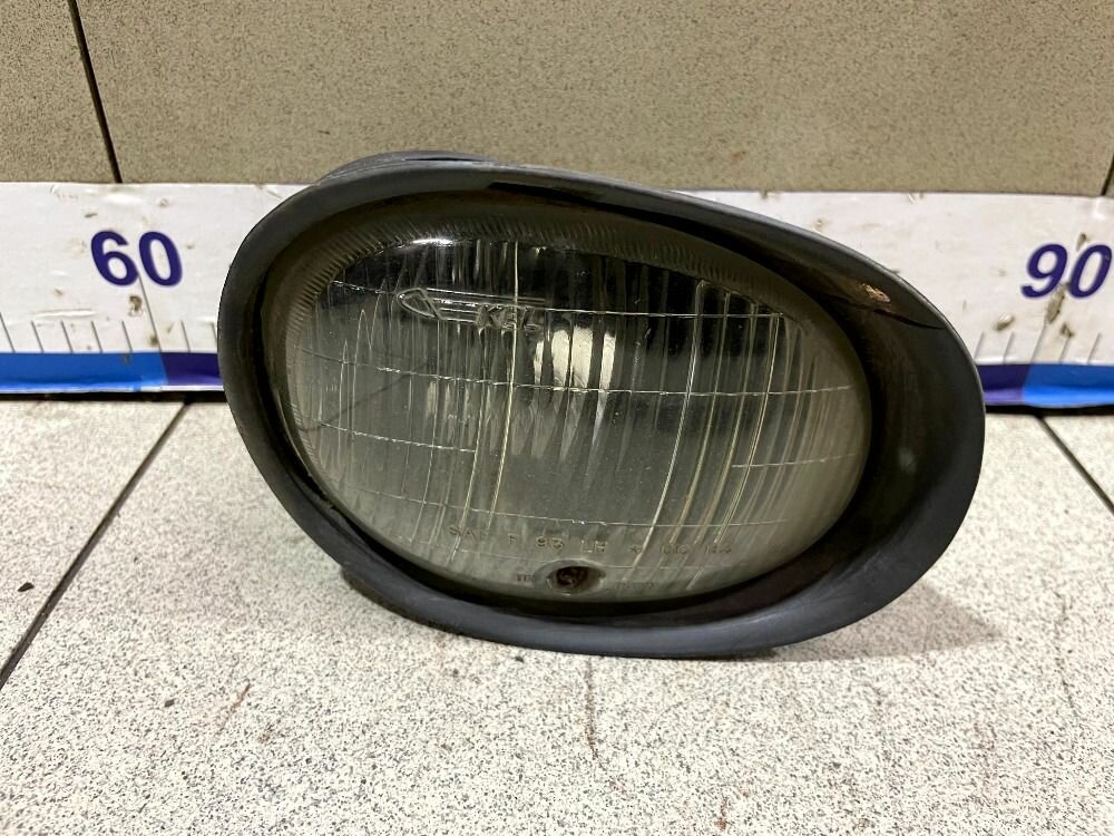 Противотуманная фара правая Dodge Intrepid 4630010