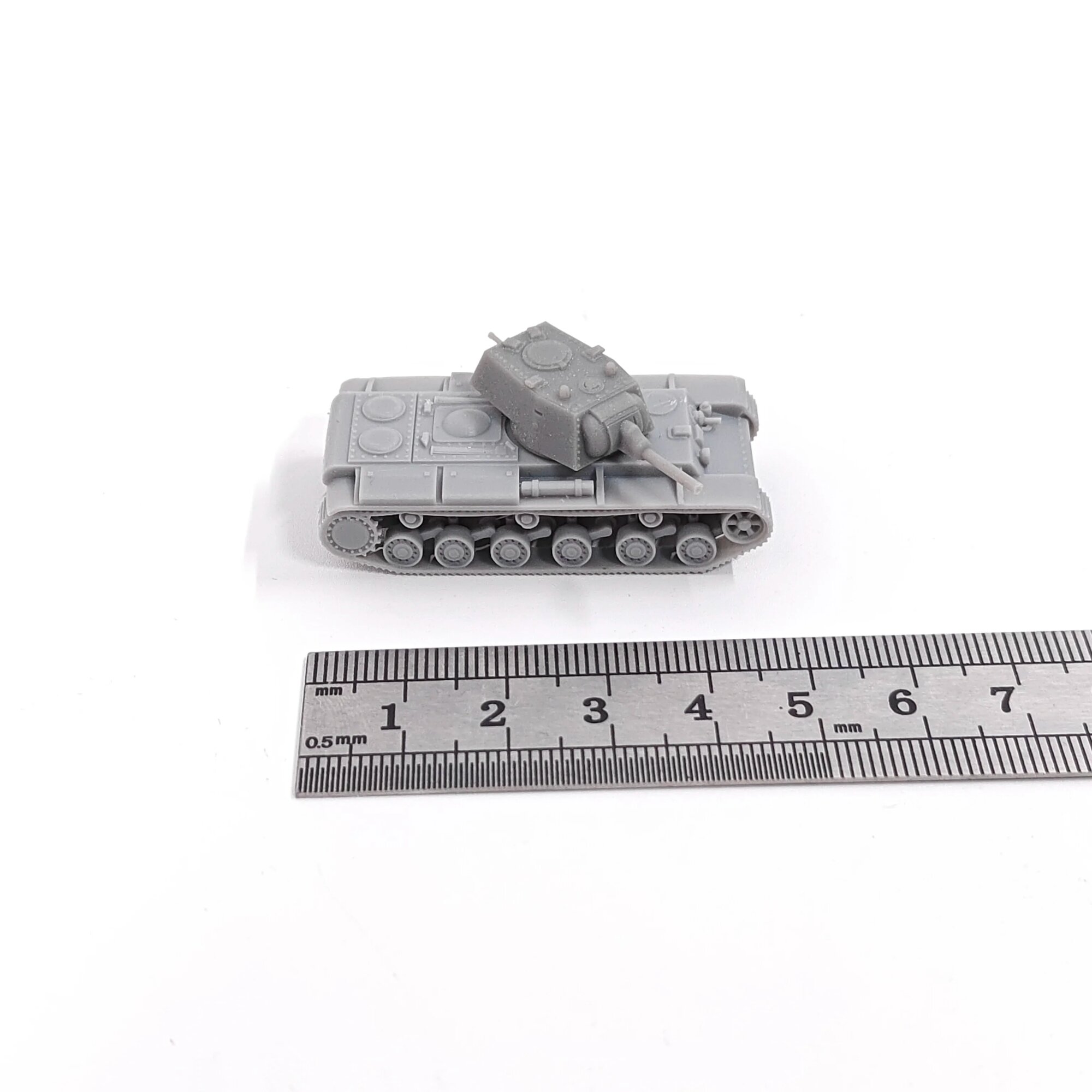 Модель танка KV-1 Tusk Model 1/144 — фото 1