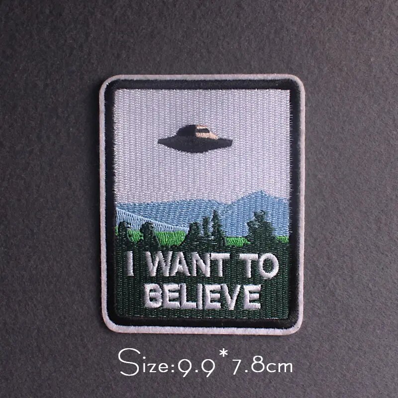 Нашивки Prajna с вышивкой горы PE4123CT