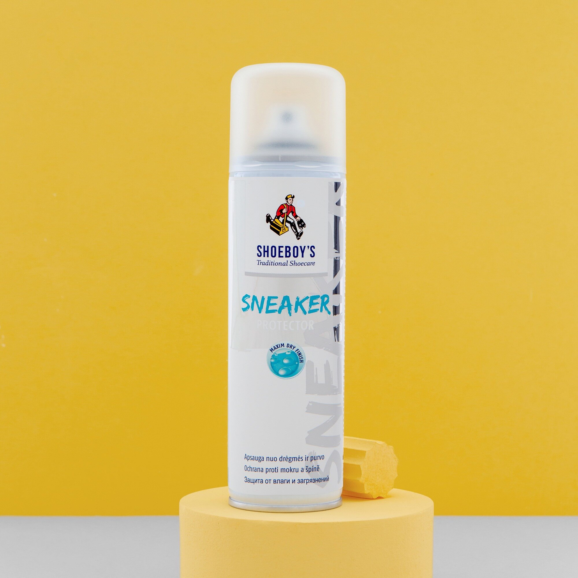 Водоотталкивающая и грязеотталкивающая пропитка для кроссовок Sneaker Protektor 250 мл. спрей. Средство для ухода за обувью SHOEBOY'S