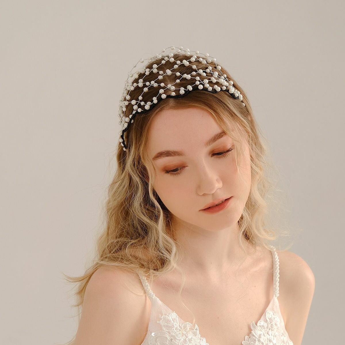 Свадебный ободок с искусственным жемчугом | Ажурная сетка с жемчужным плетением