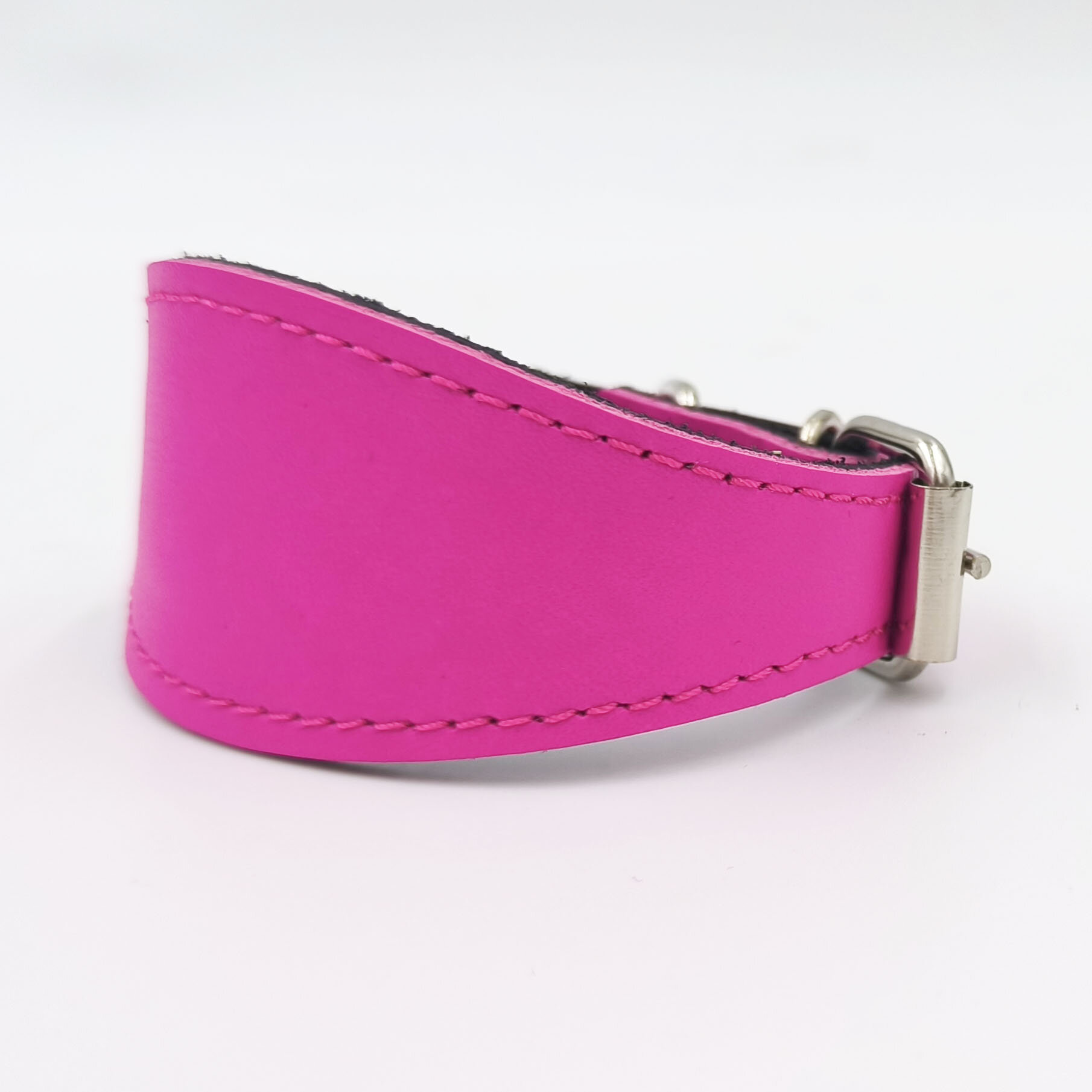Ошейник-селедка ярко-розовый для собак из натуральной кожи. Обхват шеи 19-23 см, ширина 3,5 см
