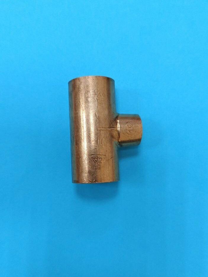 Тройник медный под пайку 22х15х22мм SANHA (арт.15130221522)