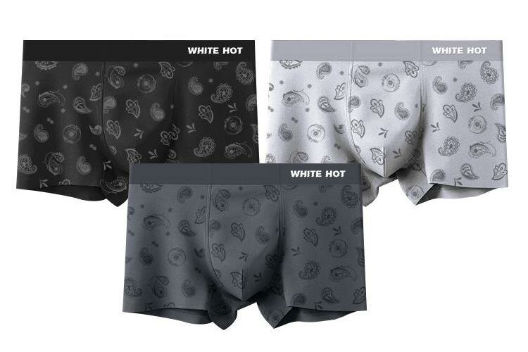 Трусы WHITE HOT, комплект