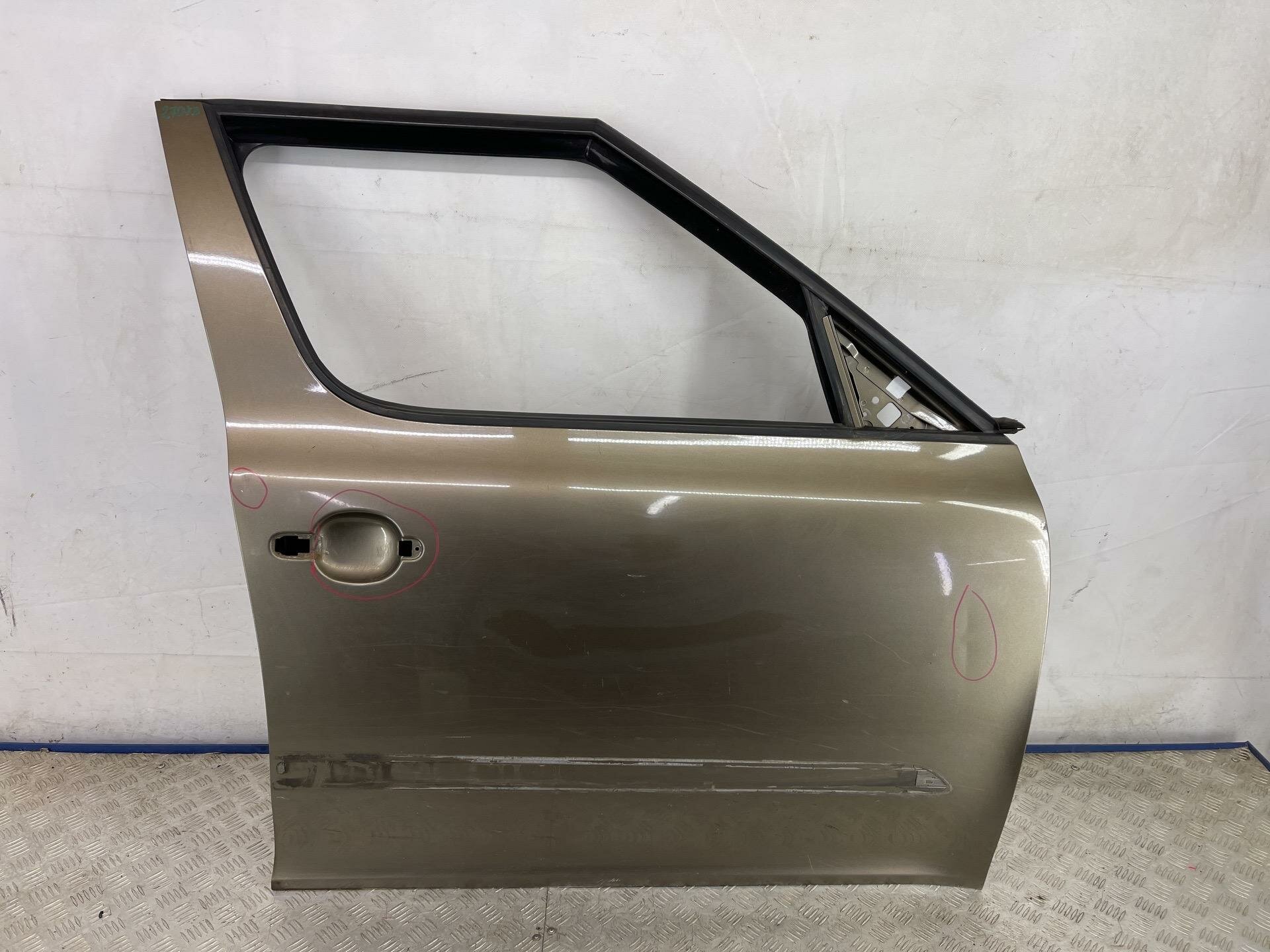 Дверь передняя правая Skoda Yeti (2009 - 2014)