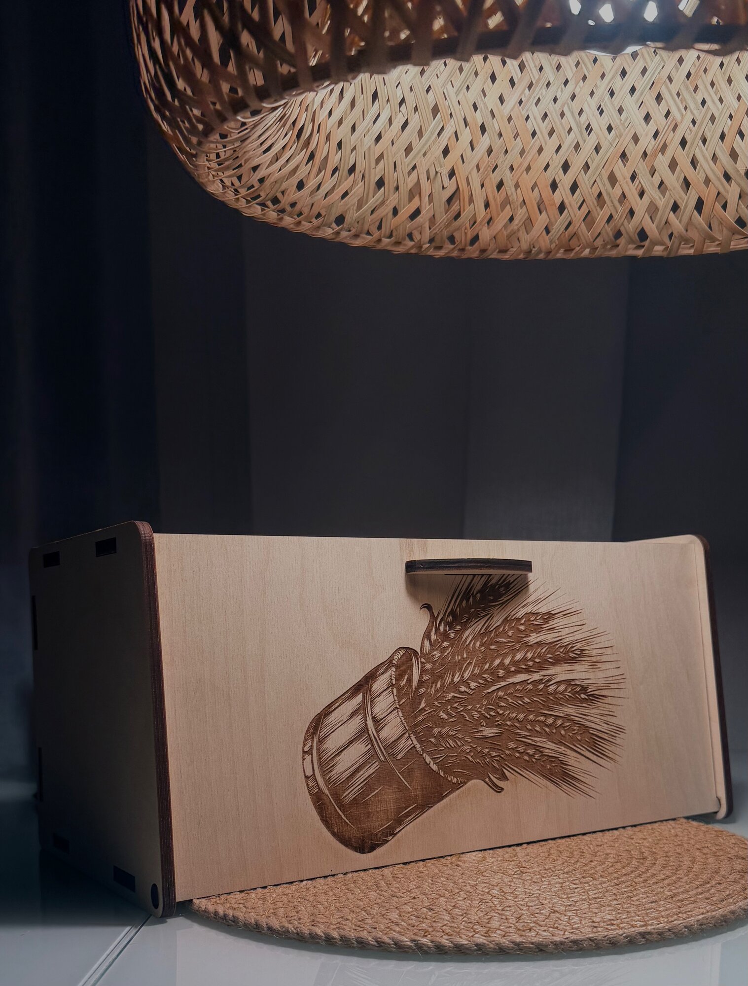 Хлебница ЭКО, деревянная с крышкой, 36x20,5x17 см, цвет светло-бежевый с рисунком