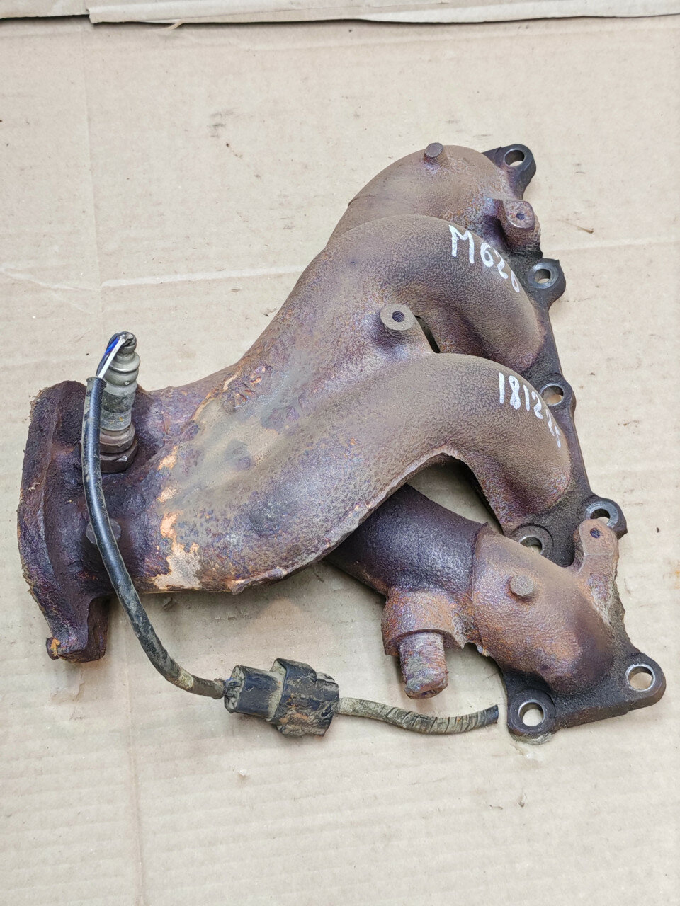 Коллектор выпускной Mazda 626 GE