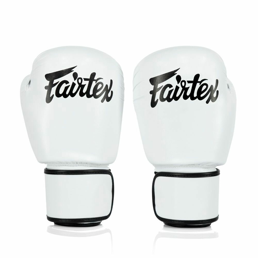 Боксерские перчатки Fairtex BGV27 белые 16 унций
