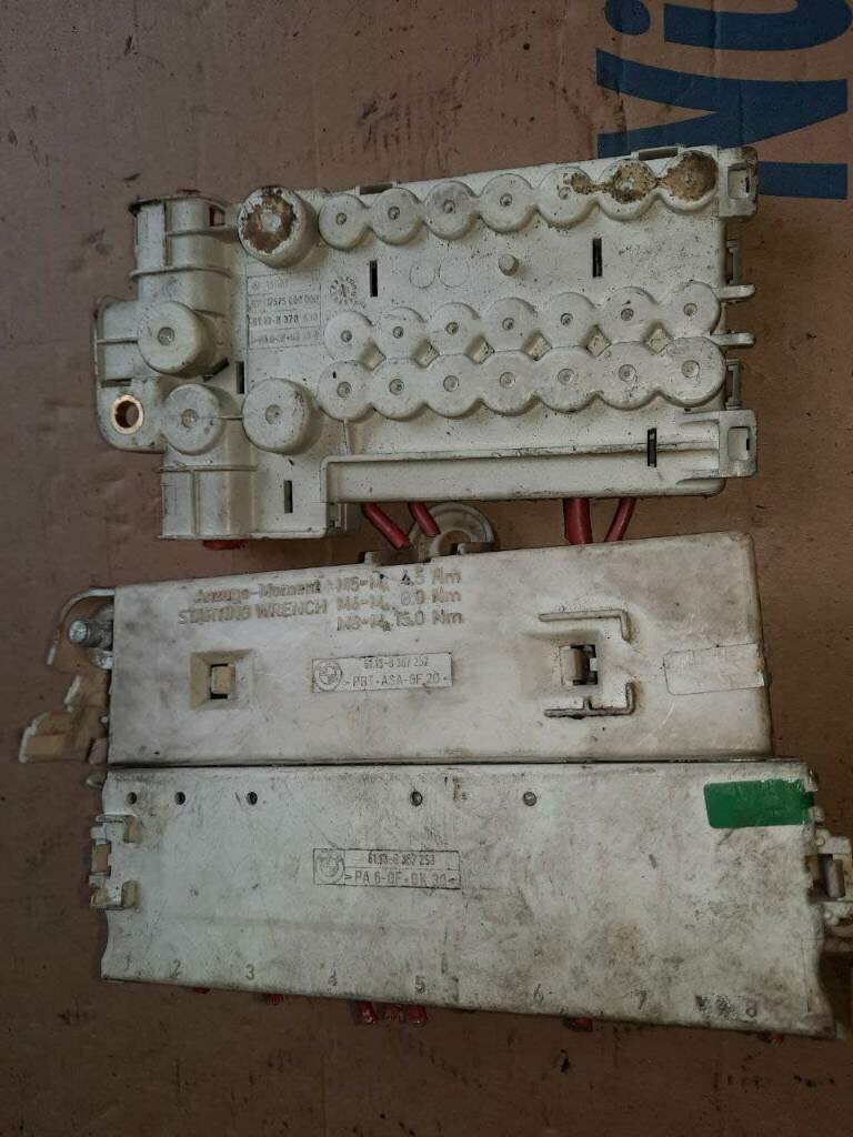 Блок предохранителей BMW 5 E39 1998 61138365530