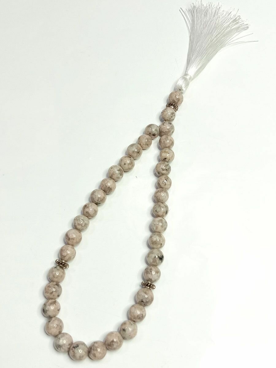 Четки из камня яшма 33 бусины 8 мм.