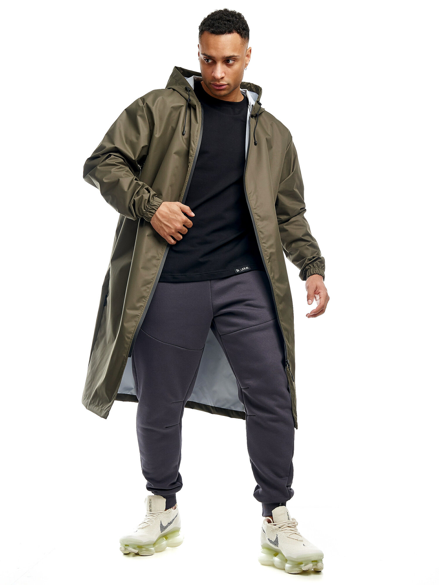 Плащ-дождевик