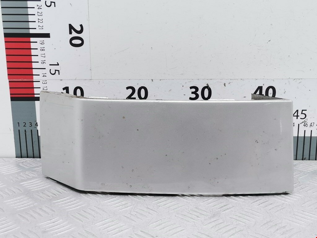 Накладка (планка) под фонарь правая Volvo XC90 1 39979841 арт. 1886732