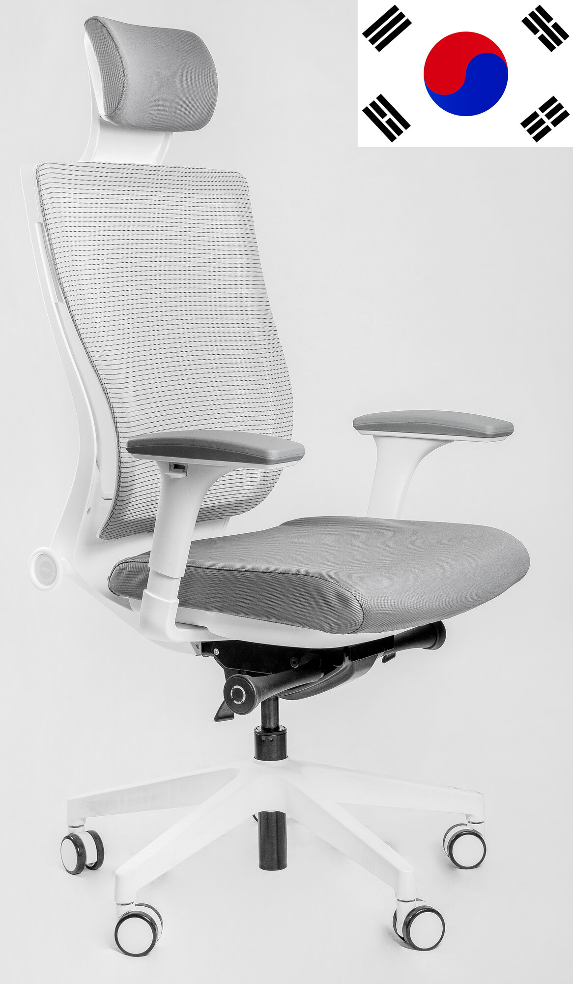 Кресло компьютерное FALTO TRIUM (сетка, ткань, каркас белый, серый)