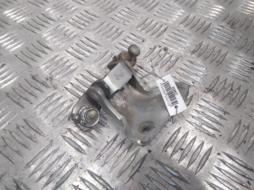 Петля двери задней левой Mitsubishi Galant 7 MB843437 арт. 624917