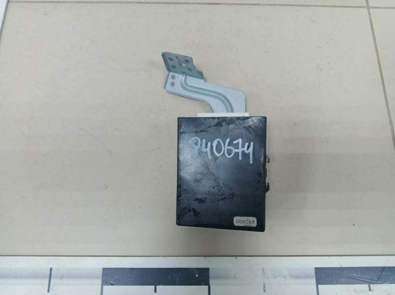 Блок электронный Nissan Tiida C11 2007-2014 кат.номер: 285E1EM11B 285E1EM11B