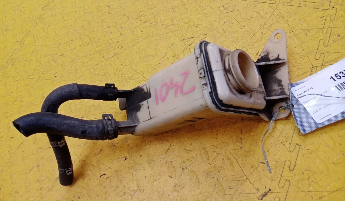 Бачок гидроусилителя A6 (C5) Audi 8D0422373C