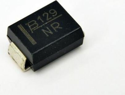 Диод BOURNS SMBJ75A TVS 75volts 5uA 45539 Amps Uni-Dir, 1 шт