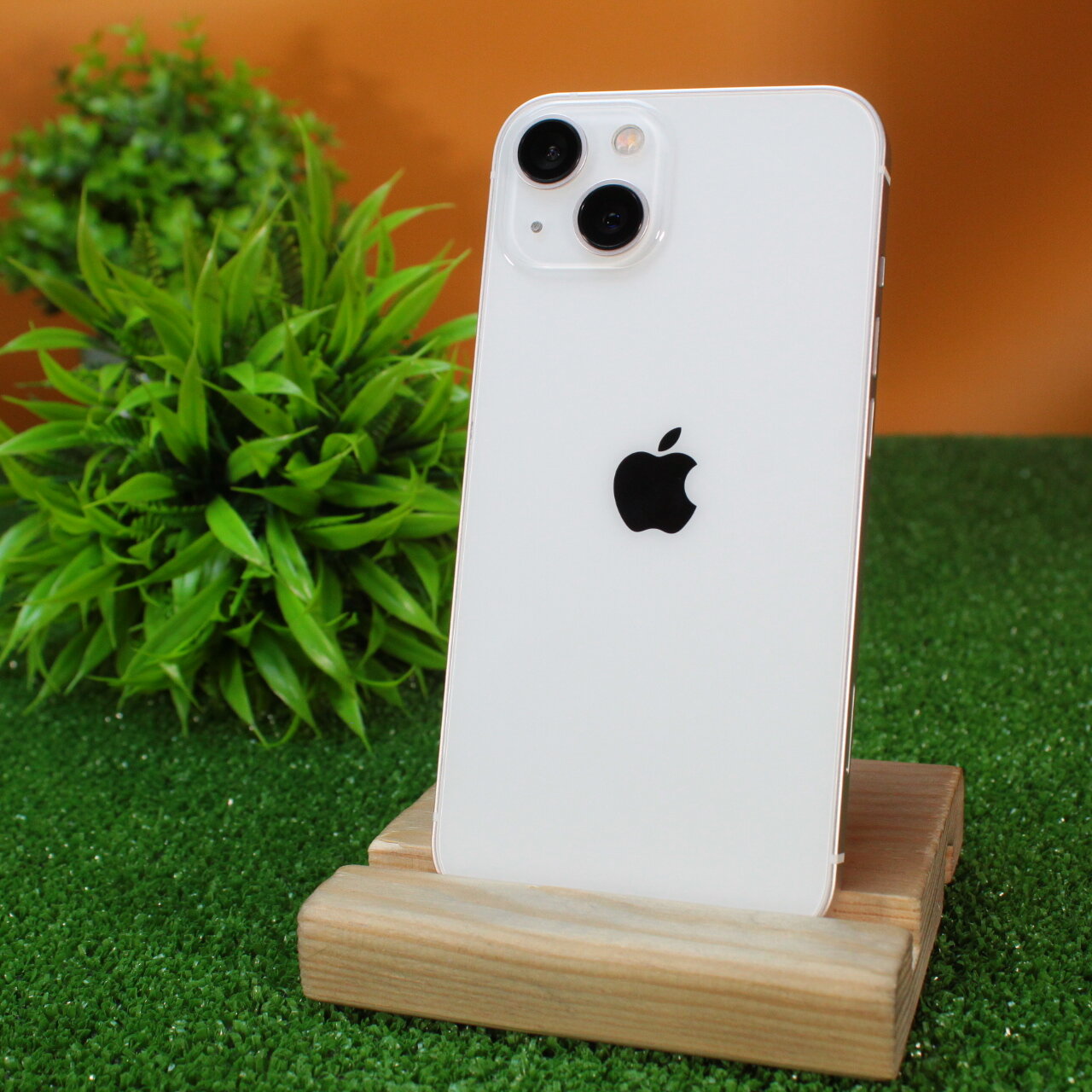 Смартфон Apple iPhone 13 128 ГБ, Dual: nano SIM + eSIM, сияющая звезда