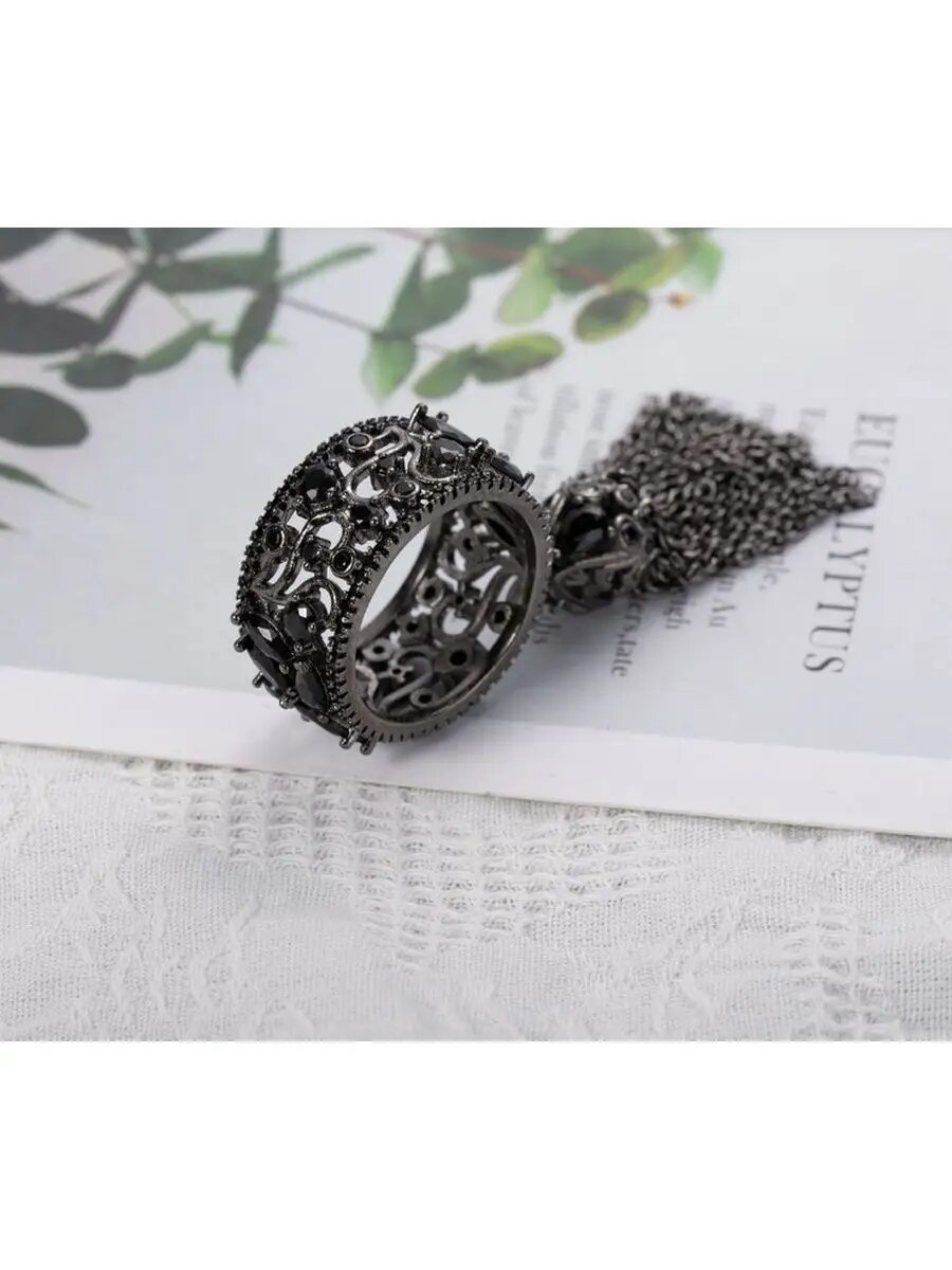 Кольцо, циркон, фианит, кристалл