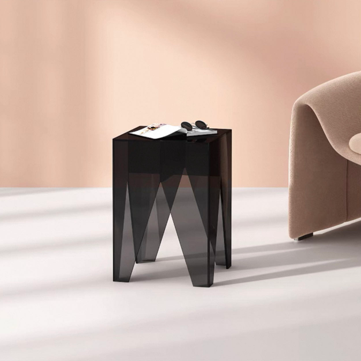 Интерьерный акриловый столик Mavit (черный)