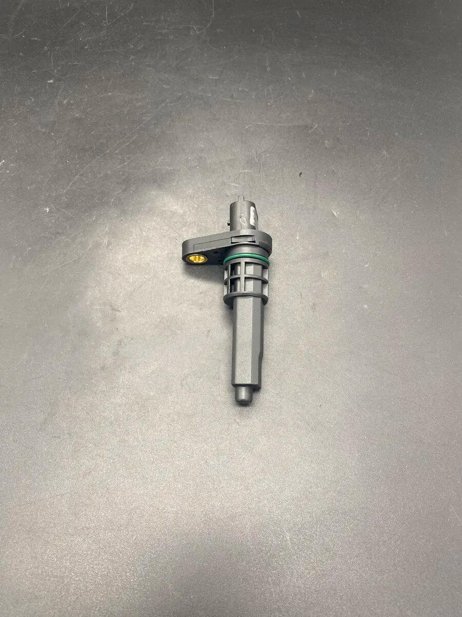 Датчик скорости Новое Cargoparts