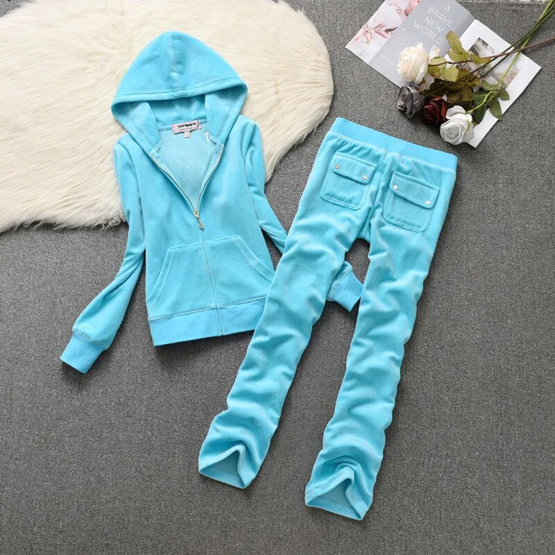 Комплект одежды