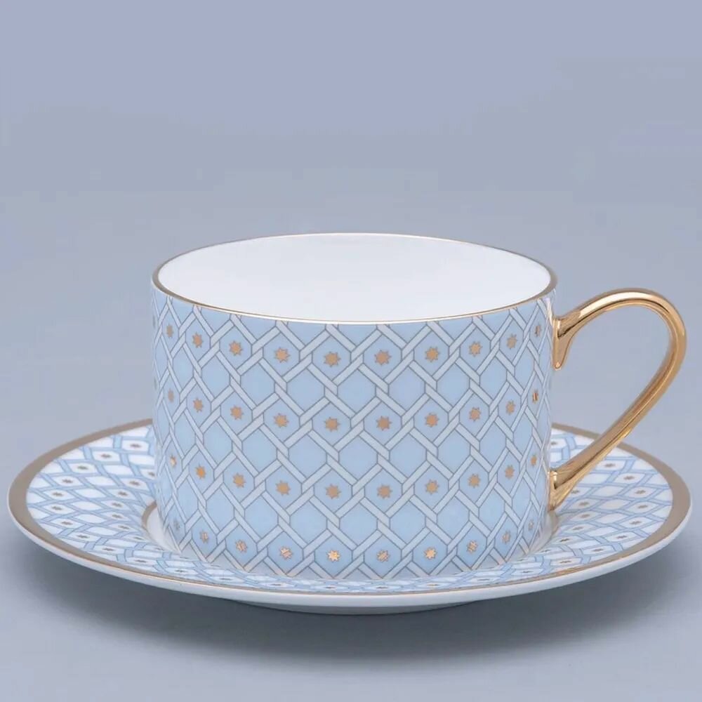 Чайная пара, чашка с блюдцем. Императорский фарфоровый завод ИФЗ. Форма "Идиллия", рисунок "Азур" № 2. Костяной фарфор. 250 мл