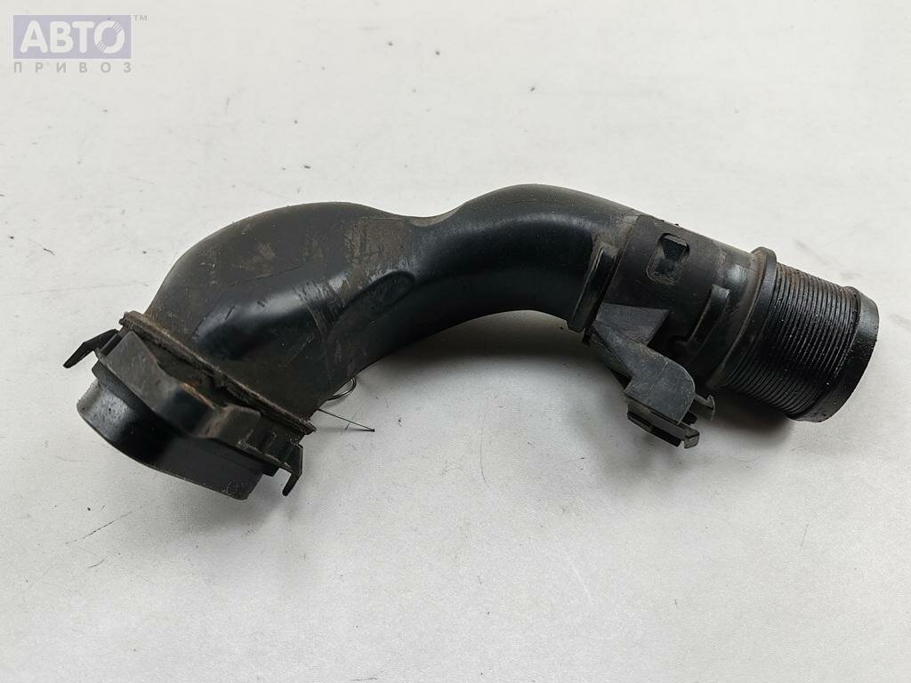 Патрубок интеркулера Opel Zafira B (2004-2014)