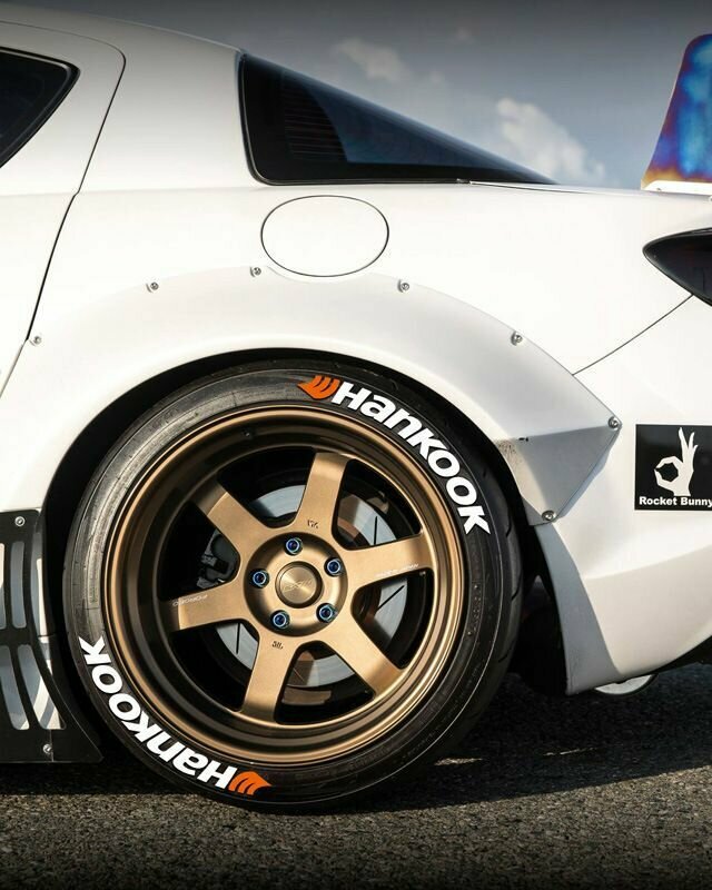 Наклейки на шины HANKOOK Клей в комплекте. Резиновые буквы для колес авто, надписи спортивные на диски и резину.