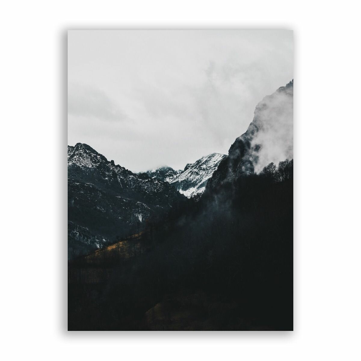 Постер, плакат на бумаге / Природа Испании - Горы / Размер 80 x 106 см