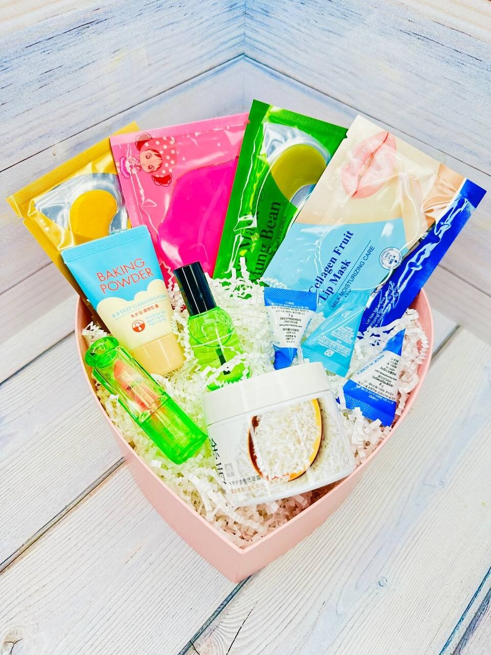 Подарочный набор для женщин Бьюти Бокс/Набор уходовой и декоративной косметики/Beauty Box 16